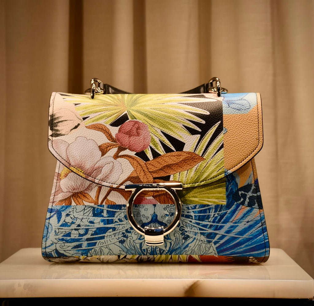 The Ultimate Guide to Different Types of Women's Handbags – Vivian Seven